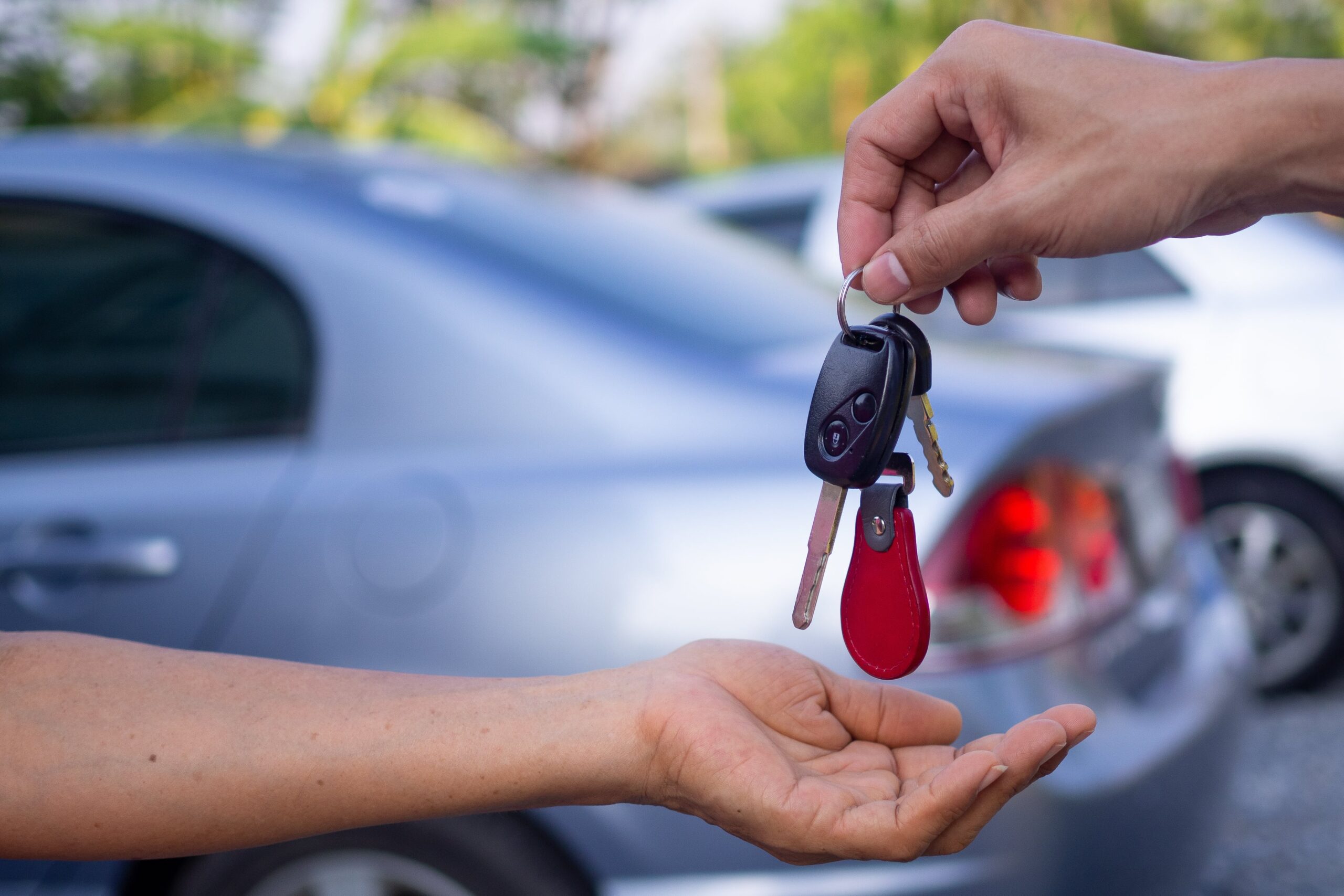 Cash and Cars | We pay cash for cars, trucks